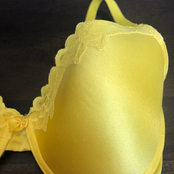 Intimates & Sleepwear | Smart Sexy Yellow Padded Sexy Push Up Bra 36dd ...